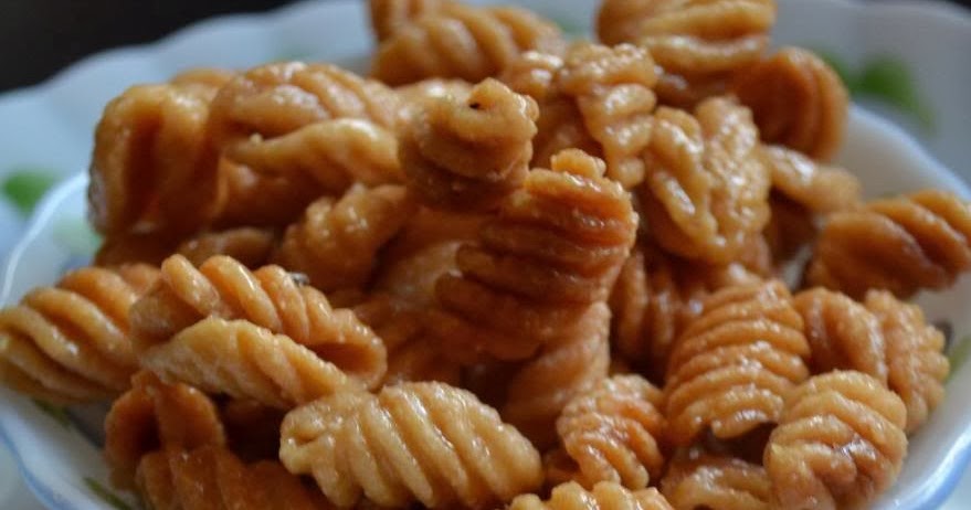 Recipe world: Gavvalu - Sweet Shells from Andhra / ಗವ್ವಲು - ಆಂಧ್ರ ಸ್ಪೆಷಲ್