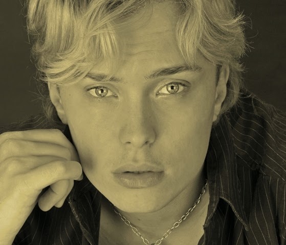 ROGER GARTH BEST MALE MODEL : ROGER GARTH BEST MALE MODEL