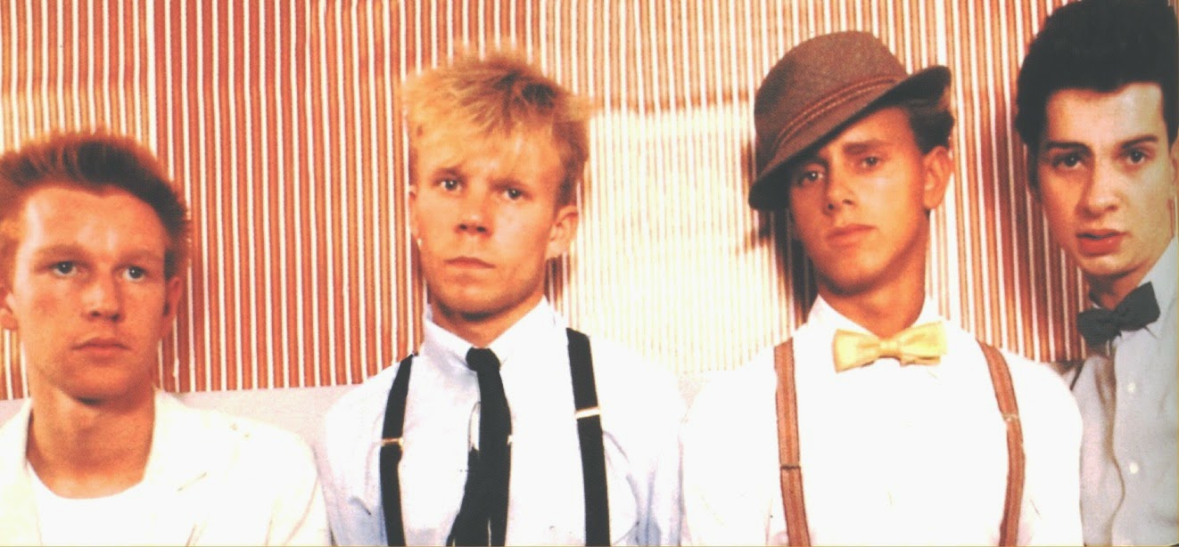 Depeche mode Curiosidades: Actuación de Depeche Mode en Bridgehouse