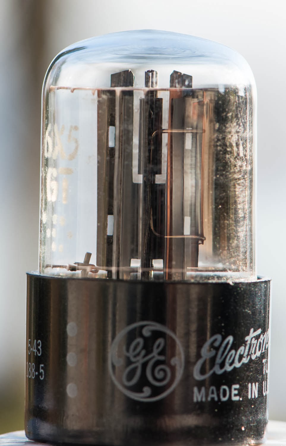 VinylSavor: Tube of the Month : The 6X5