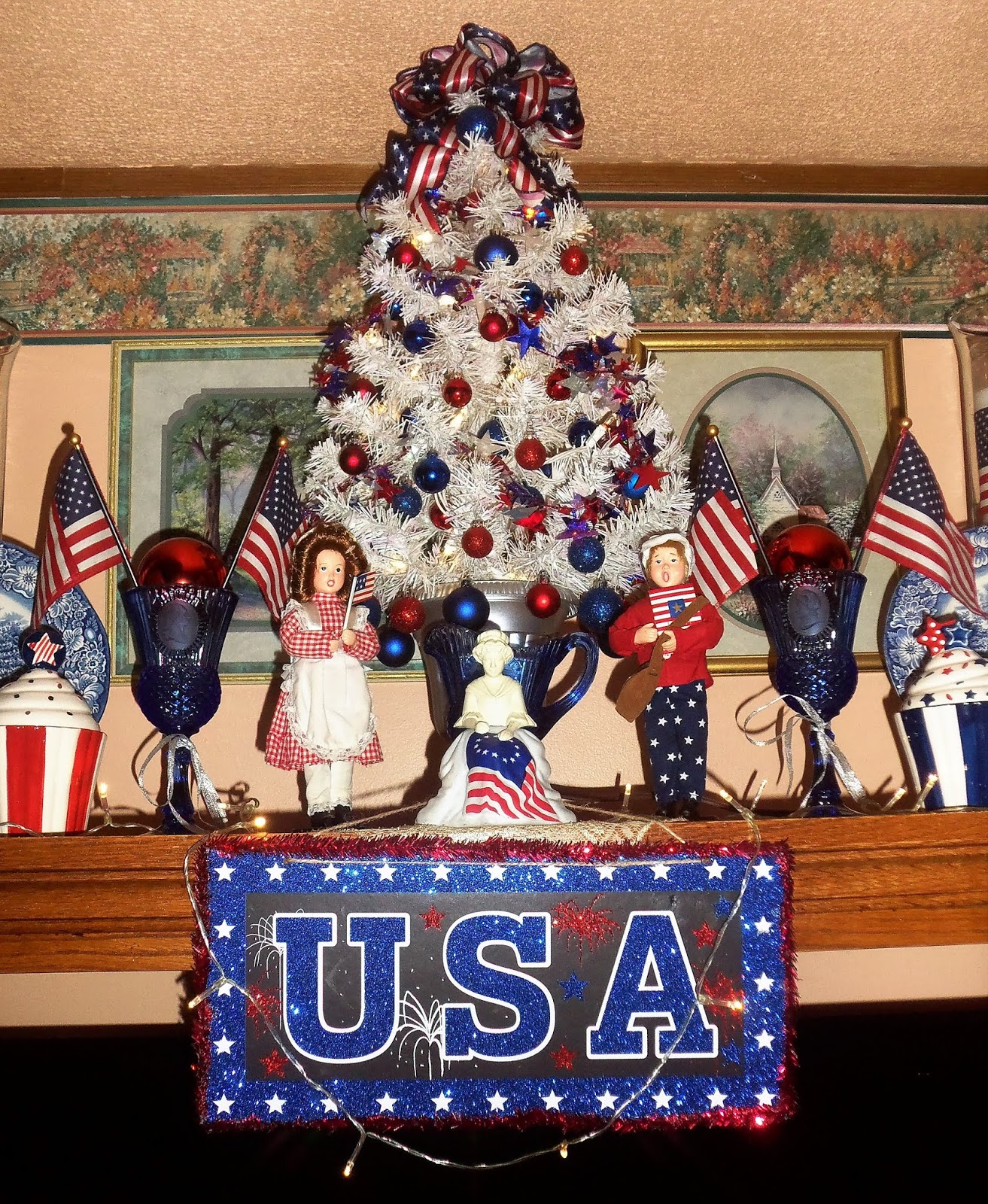 DEBBIE-DABBLE BLOG: Patriotic Tree #2 and and "Mantle", 2018