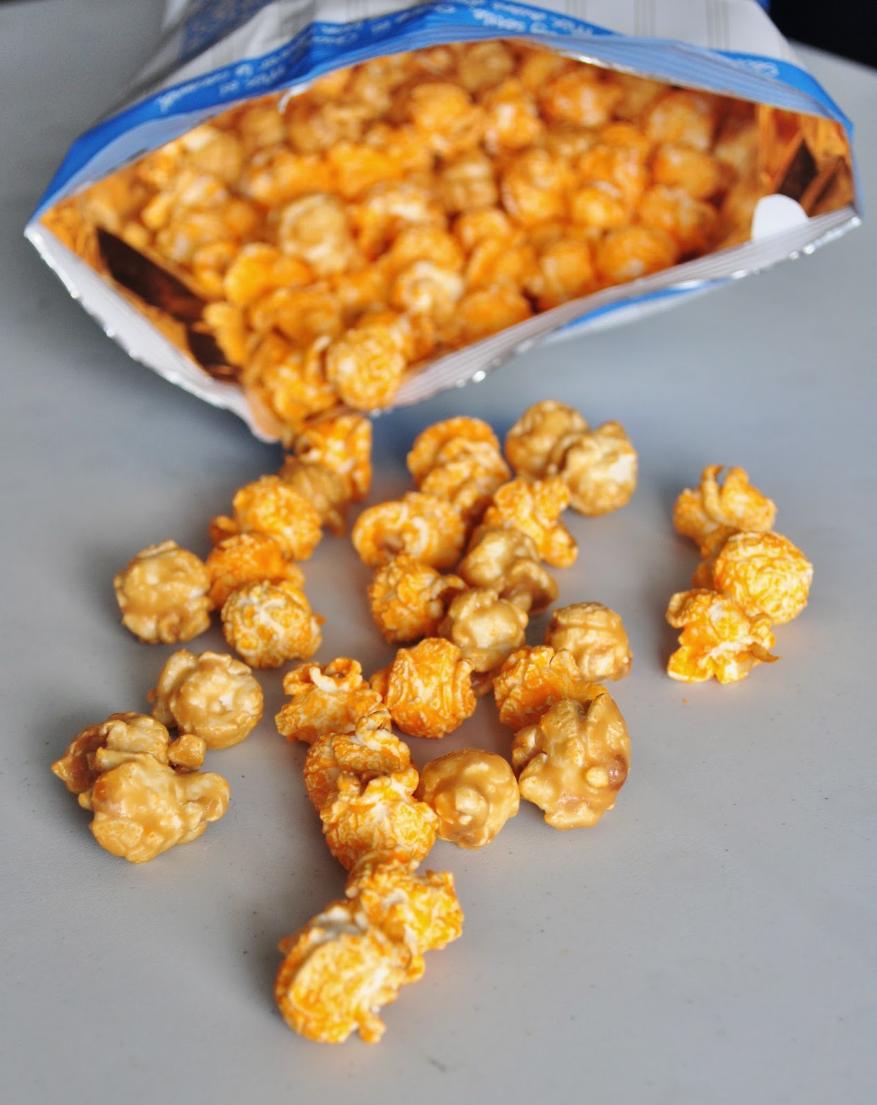 My Tiny Oven: Favourite Things Friday Vol 70 - Chicago Mix Popcorn