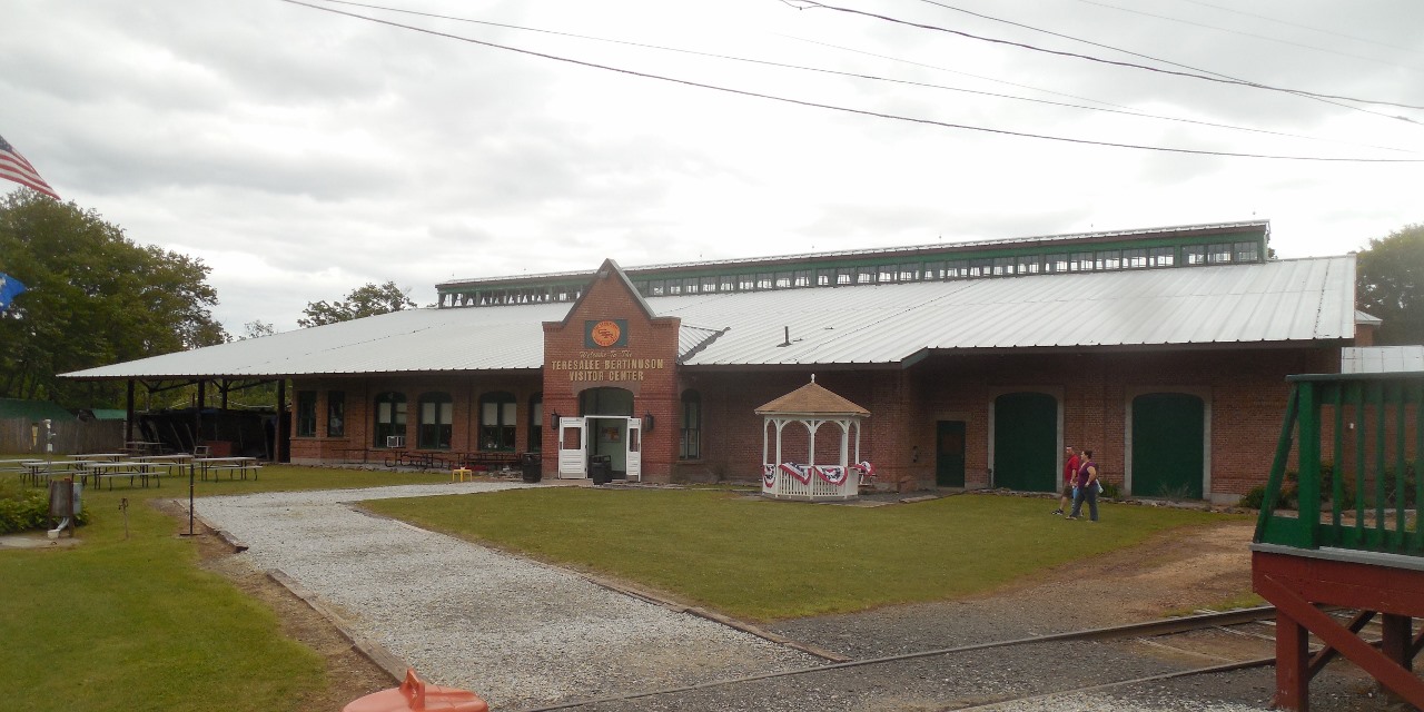 Hicks Car Works: Visit to Warehouse Point