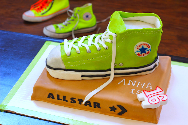 Blessings From My Kitchen: Converse shoe cake