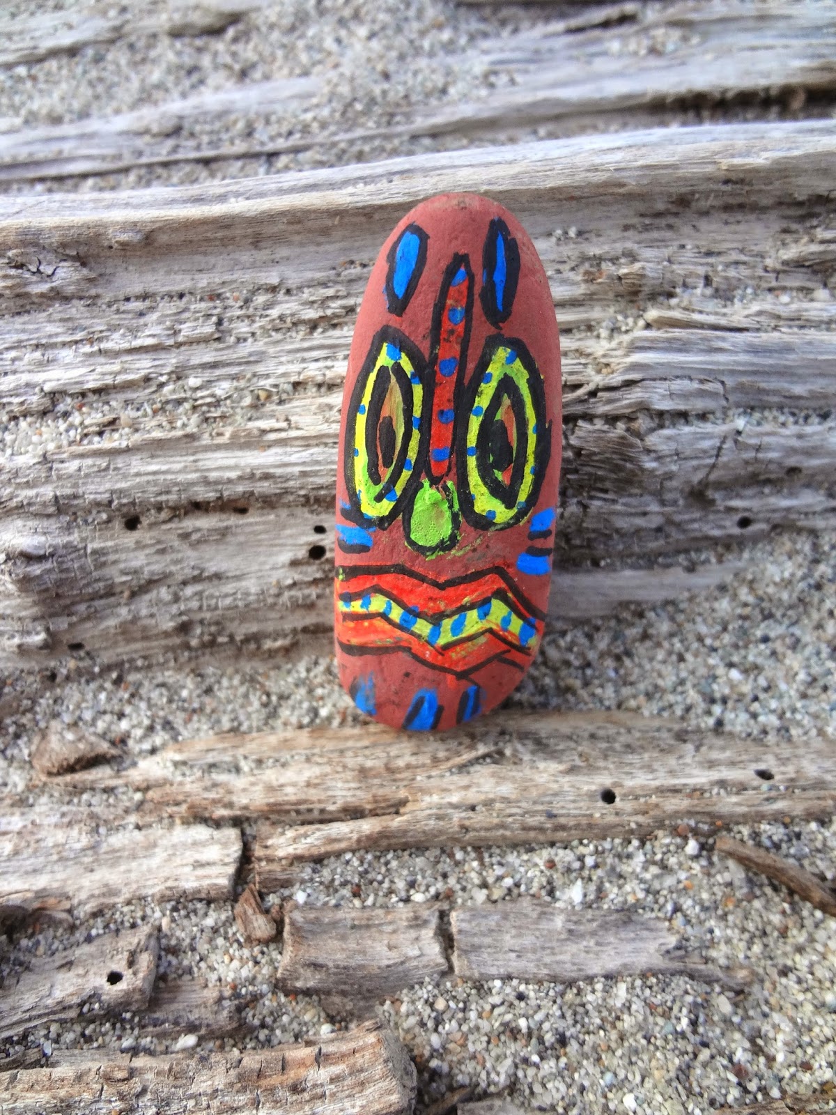 Little Treasures: Beach Stone Totems