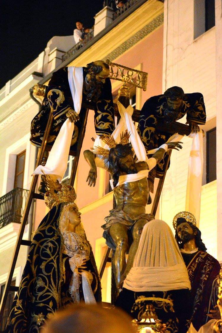 Karrera Oficial. : La Quinta Angustia