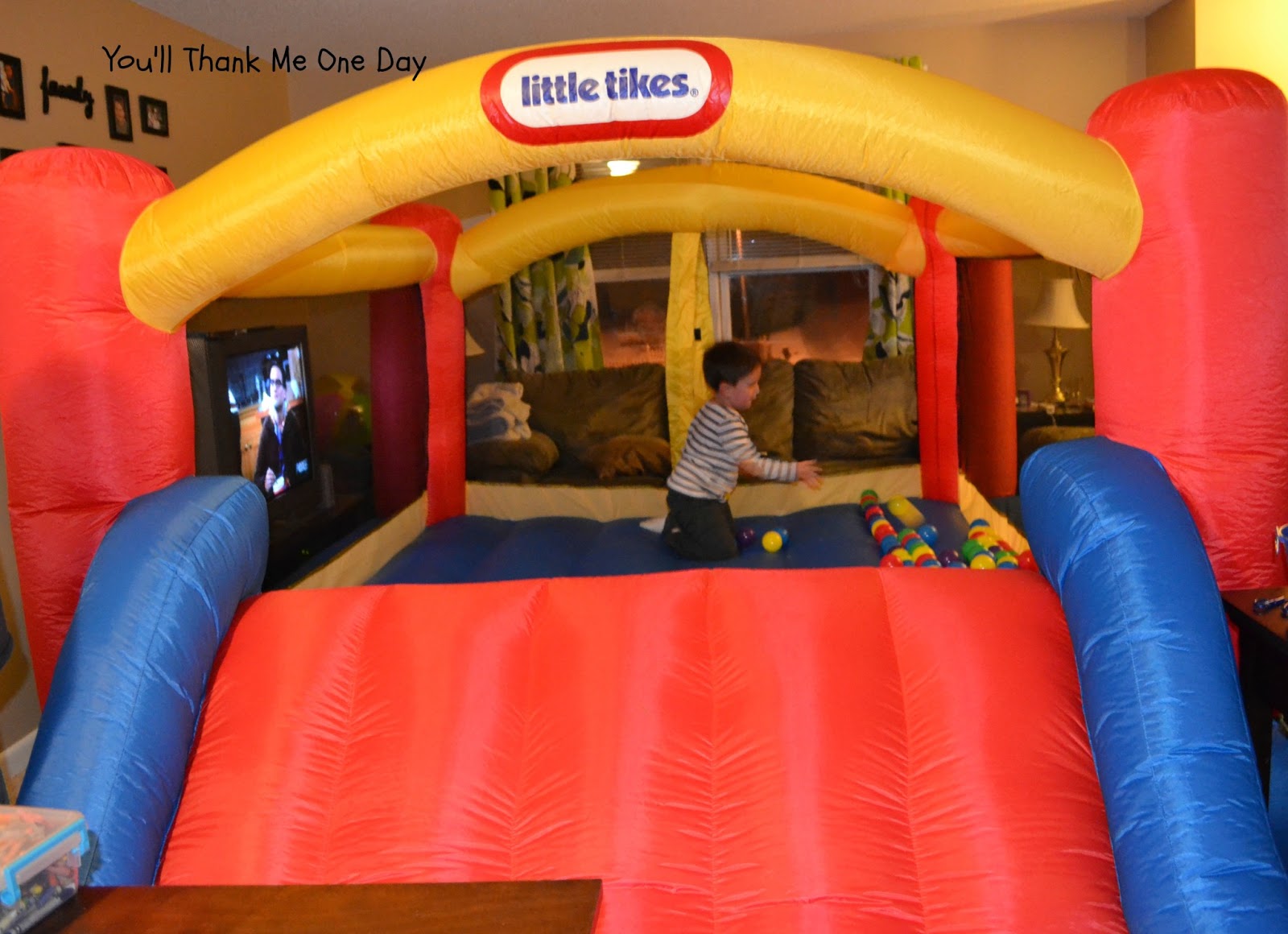 You'll Thank Me One Day: How We Play Wednesdays: Bouncing Kids