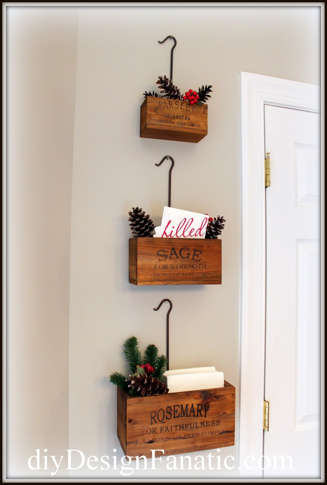 diy Design Fanatic: The Breakfast Room Is Ready For Christmas