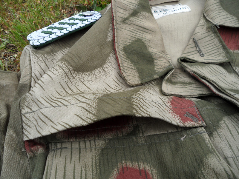 Four Bees: Bundesgrenzschutz Feldmütze, Sumpftarn Camo, Replica Hat