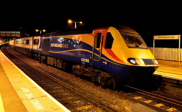 'Along These Tracks' Train Photos Site : Night Photos of Wellingborough ...