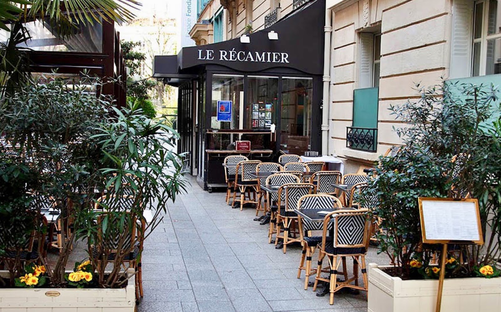 paris breakfasts: Soufflés at Le Recamier