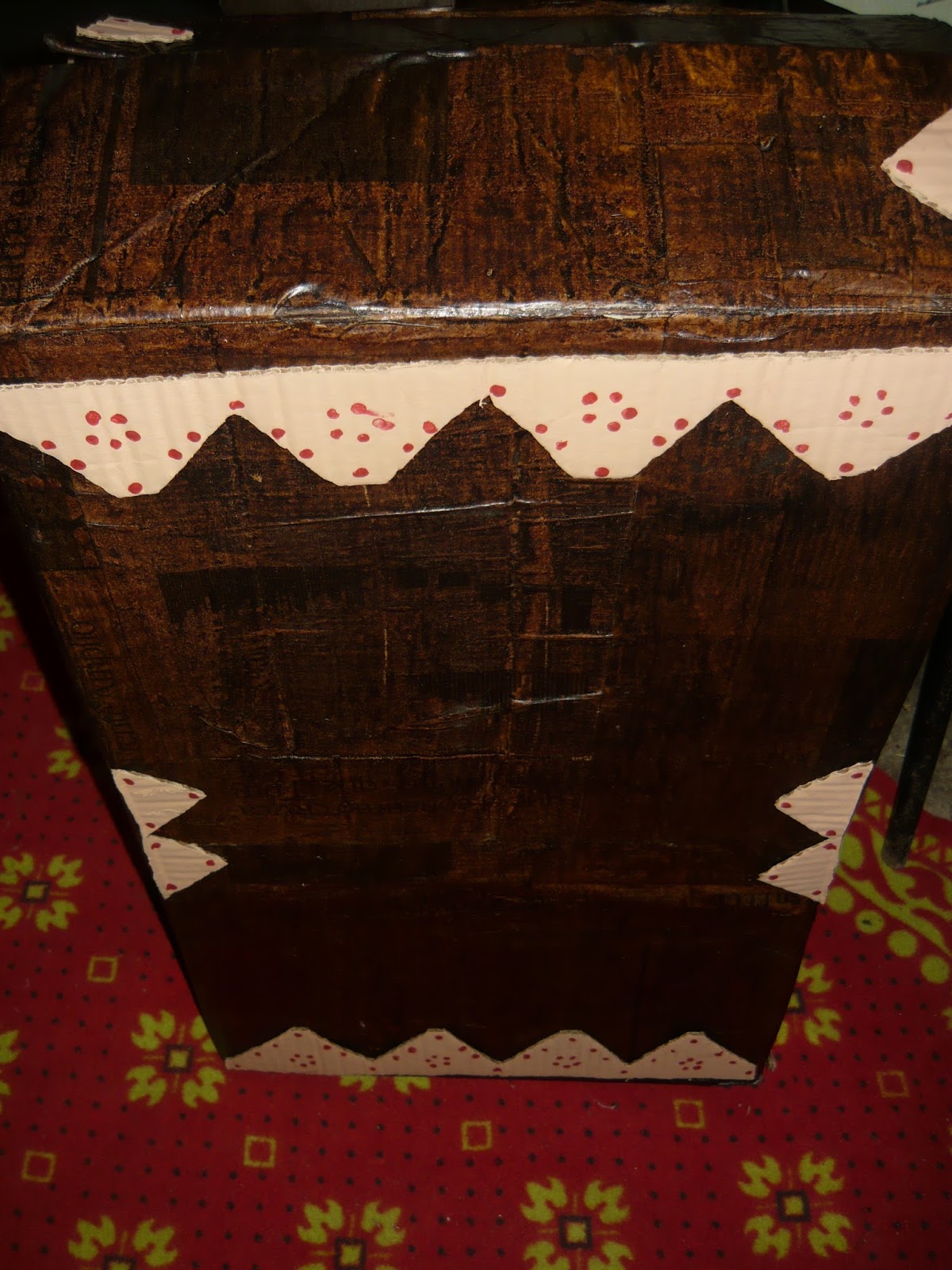 Mi Rincòn Creativo: Tutorial DIY Caja de Cartón Reciclada