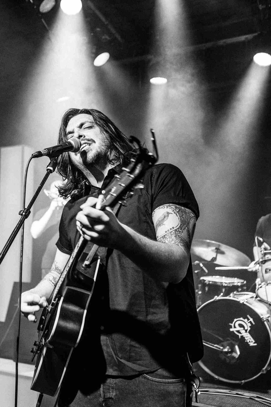 Ennyman's Territory: A Visit with Austin Durry of Marah in the Mainsail ...