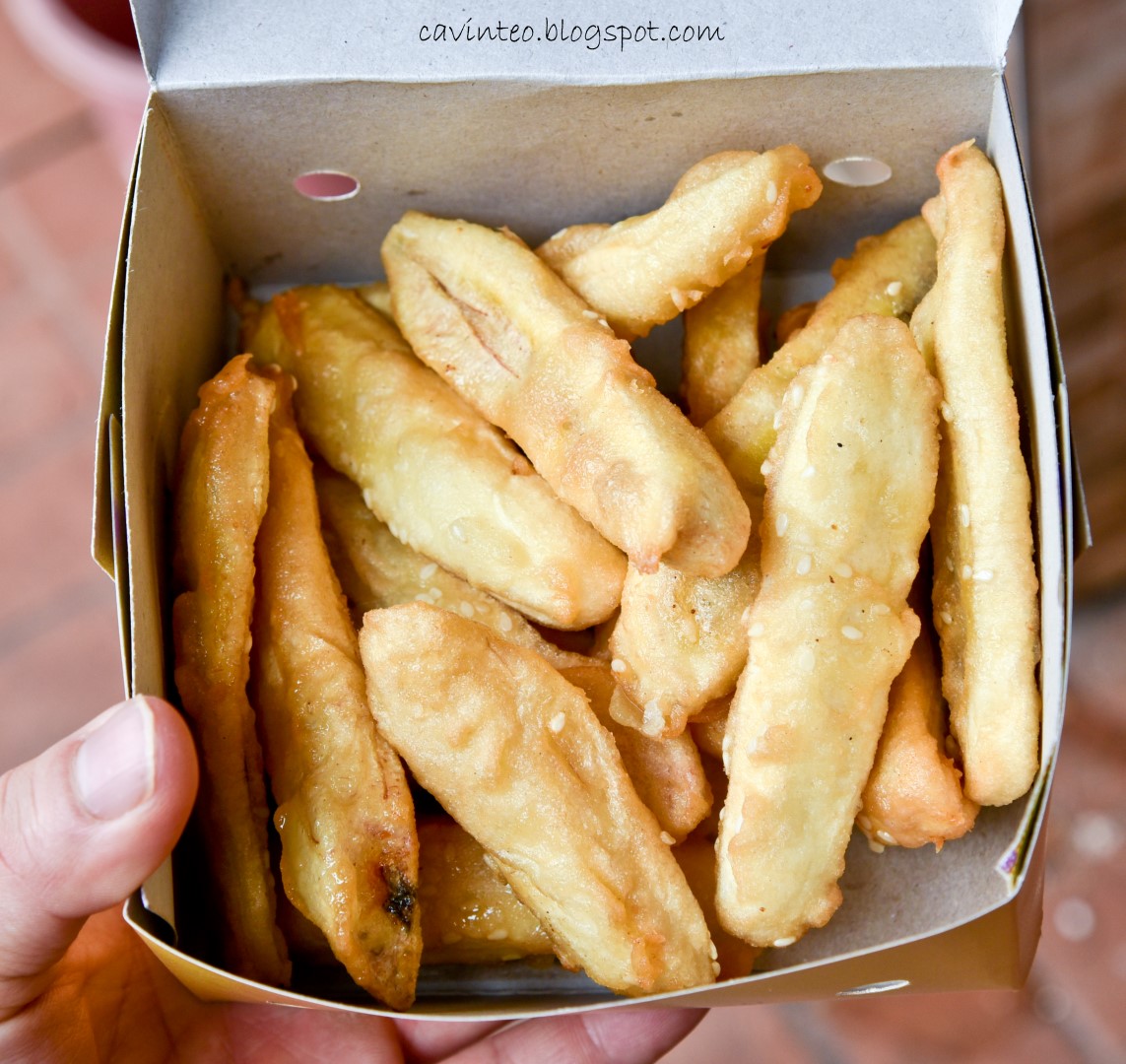 Entree Kibbles: A Box of Fried Bananas for Only 15,000 Rupiah near ...