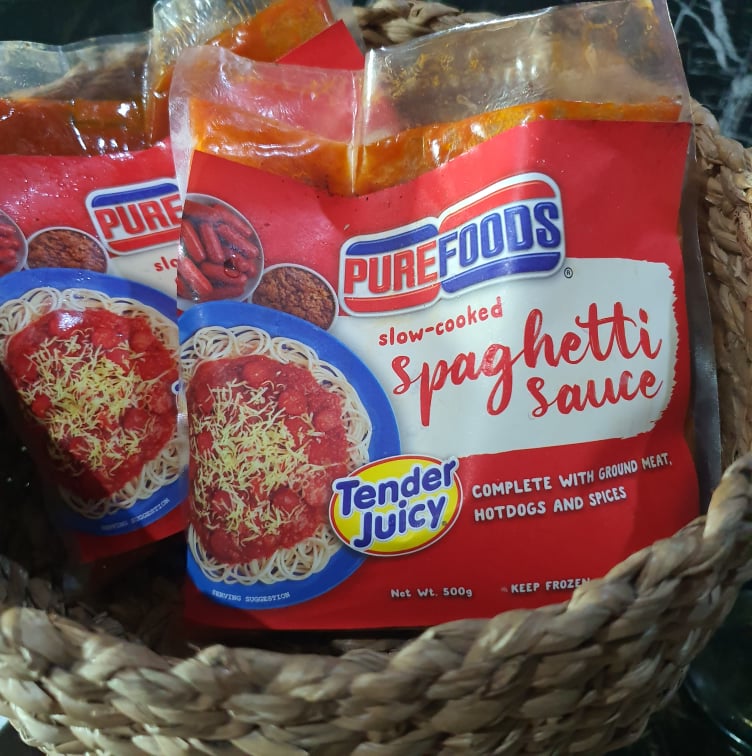 Show #MomsBestLove with Purefoods TJ Slow-Cooked Spaghetti Sauce With ...
