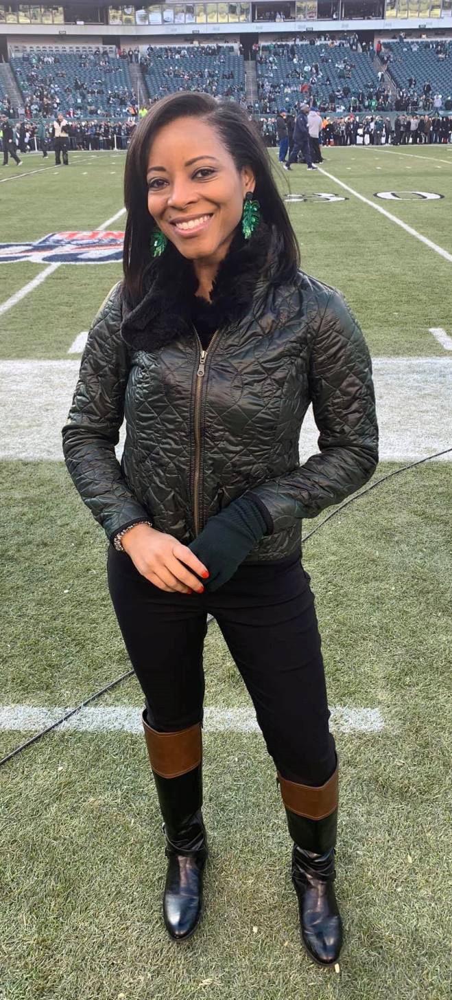 THE APPRECIATION OF BOOTED NEWS WOMEN BLOG : philadelphia