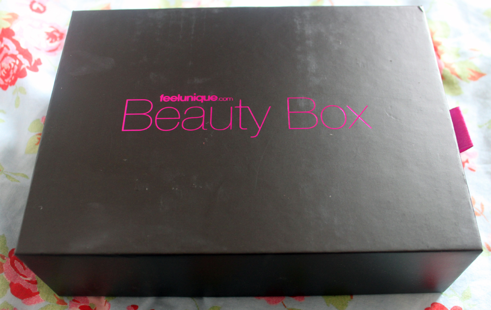 Feelunique.com Beauty Box - A LITTLE OBSESSED