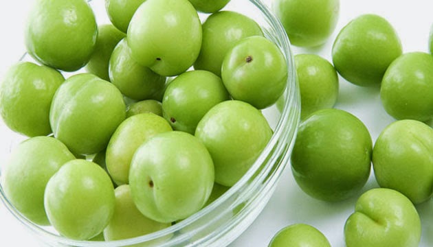 ERİKİN FAYDALARI ERİK NELERE İYİ GELİR