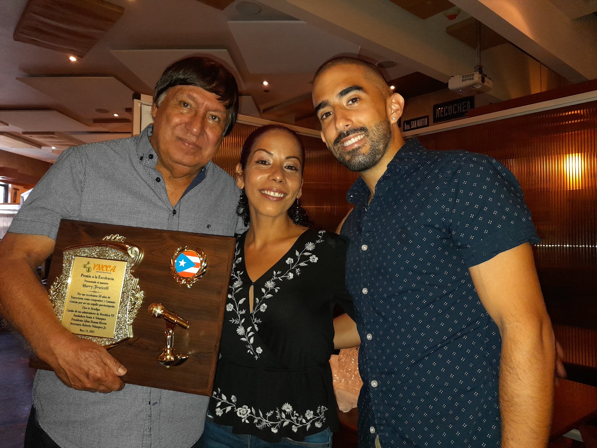 Harry Fraticelli: Harry Fraticelli Biografía Artística