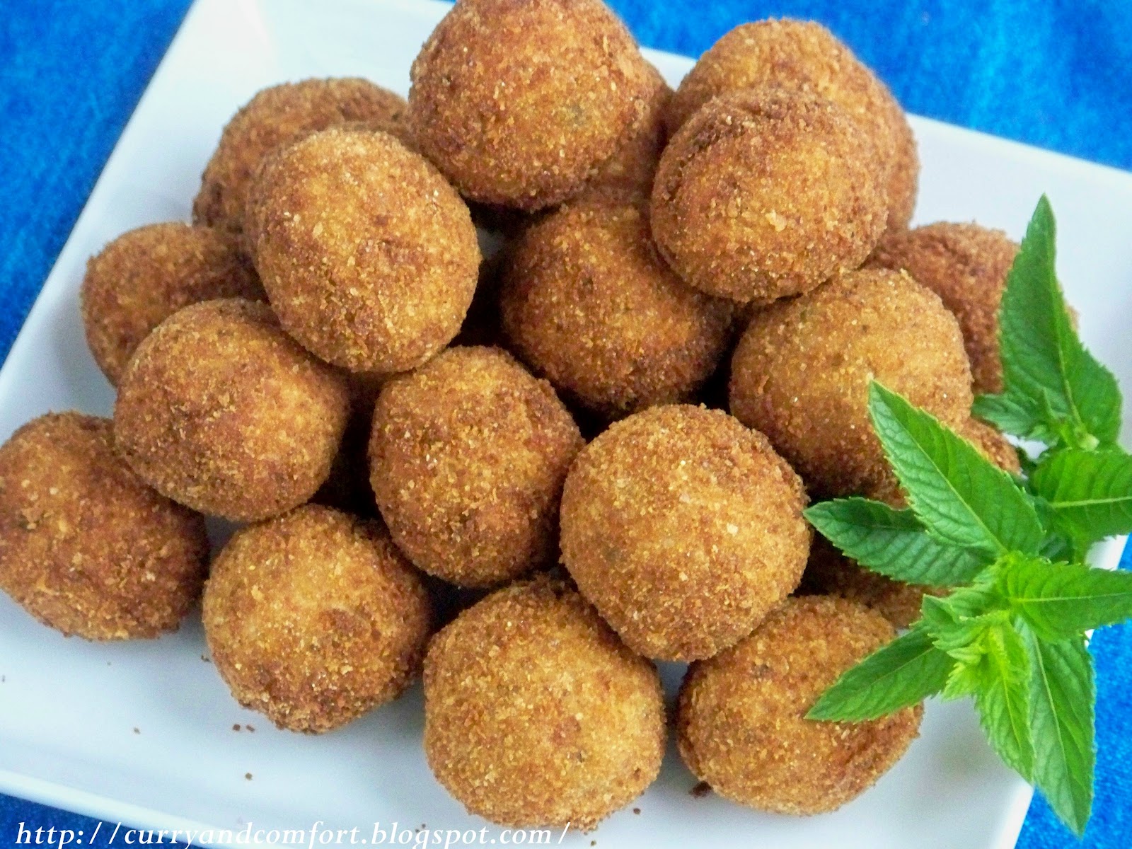 Kitchen Simmer: Sri Lankan Cutlets (Fish) Version 1