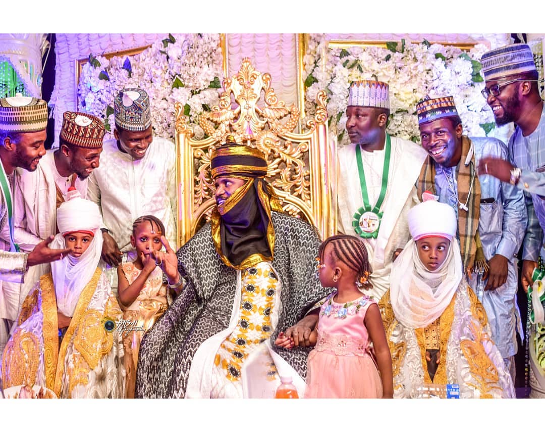 AUDIO : Nazir M Ahmad - Mata Ai Kidan Tabare (sabuwa wakar sarkin kano ...