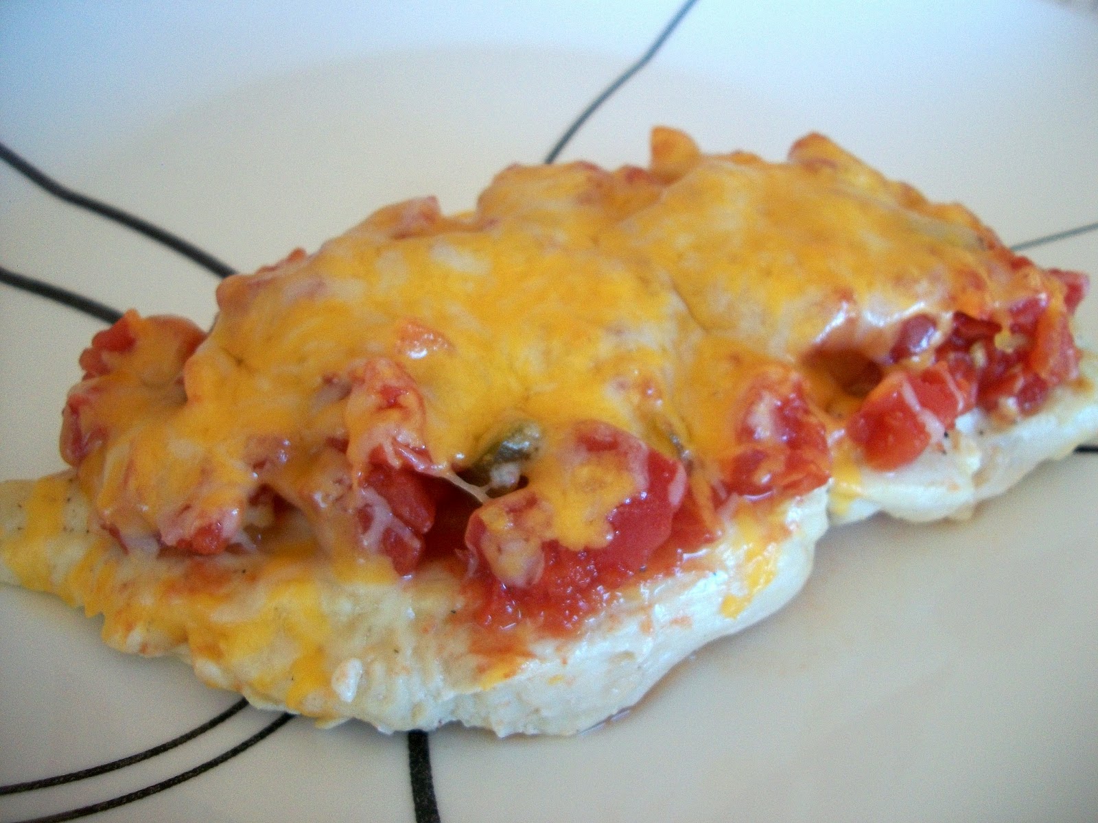 Cooking with Cristine: Cheesy Rotel Chicken