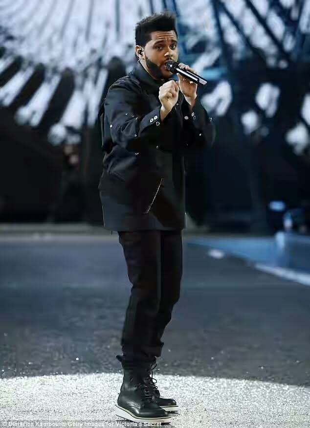 The Weekend says he uses drugs for inspiration when writing his music