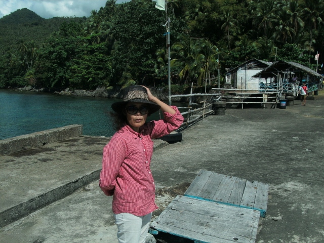 Wandering Turista: Fish Interaction, Barangay Calag-Itan