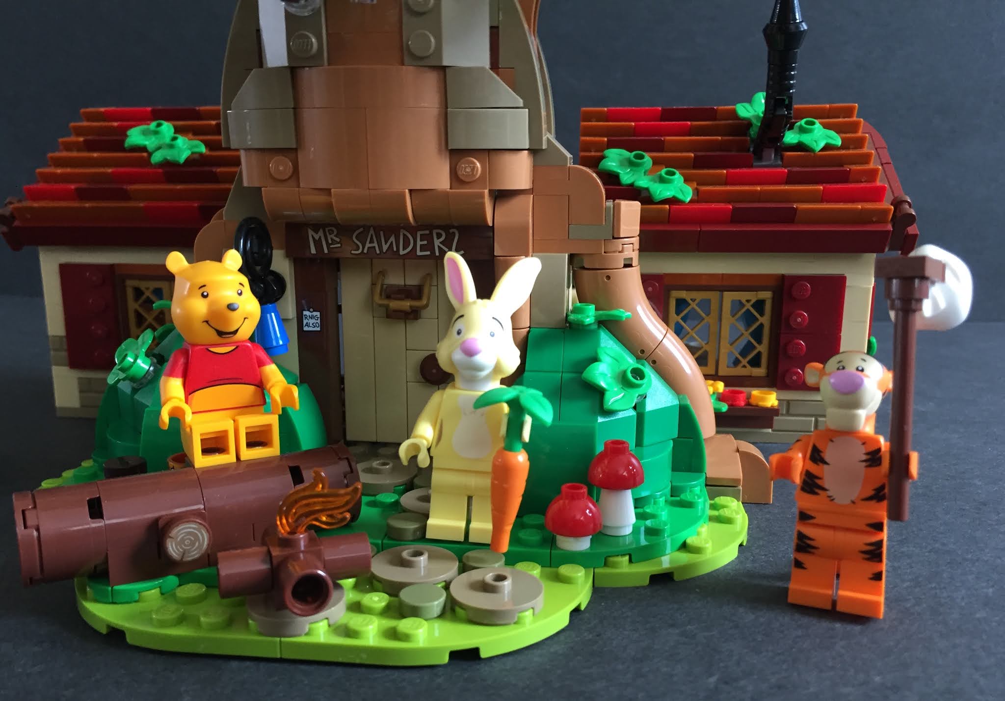 Utah Bricks: 21326 Winnie the Pooh