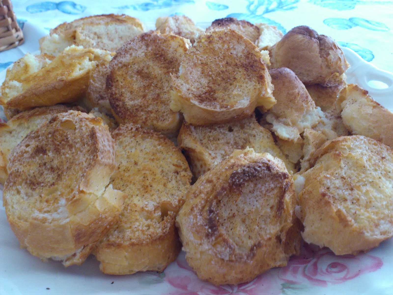 A Comida e a Cidade: RABANADA DE FORNO - Fatia de parida