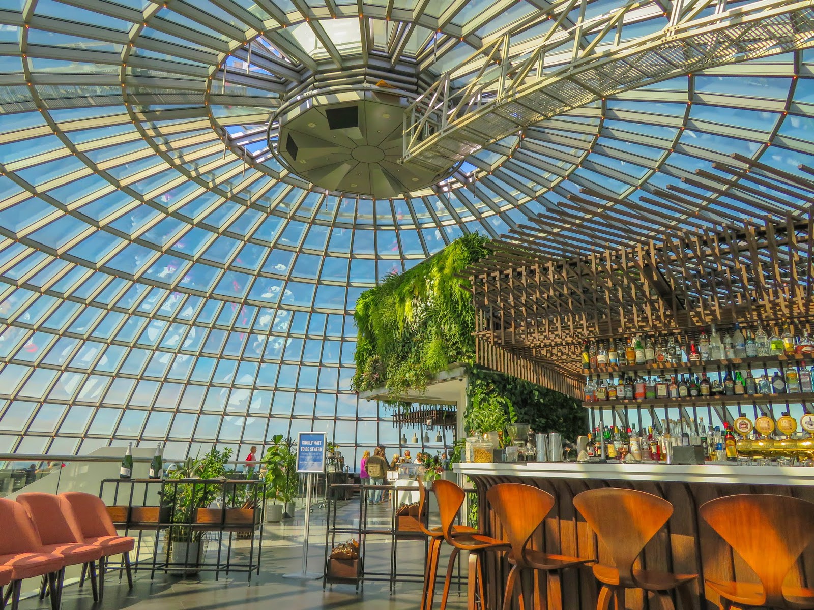 Cannundrums: Ut I Blainn at the Perlan - Reykjavik, Iceland