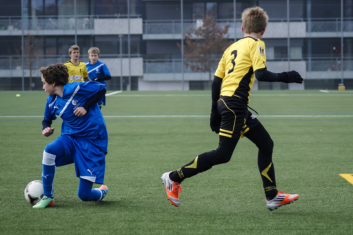 Geri's Durchblick: Sonntag, 15.03.2015 Jun Da: Freundschaftsspiel FC Weissenstein - FC Worb 2:3