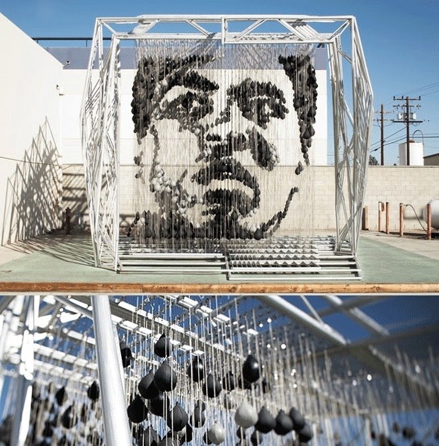Muhammad Ali Sculpture made out of 1300 Punching Bags - Picture Of The Day