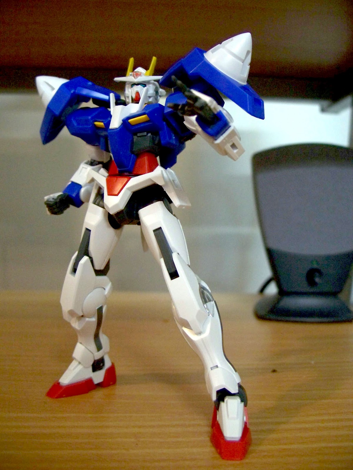 Collectink: GUNDAM 00 1/144 HG-22 "OO GUNDAM"