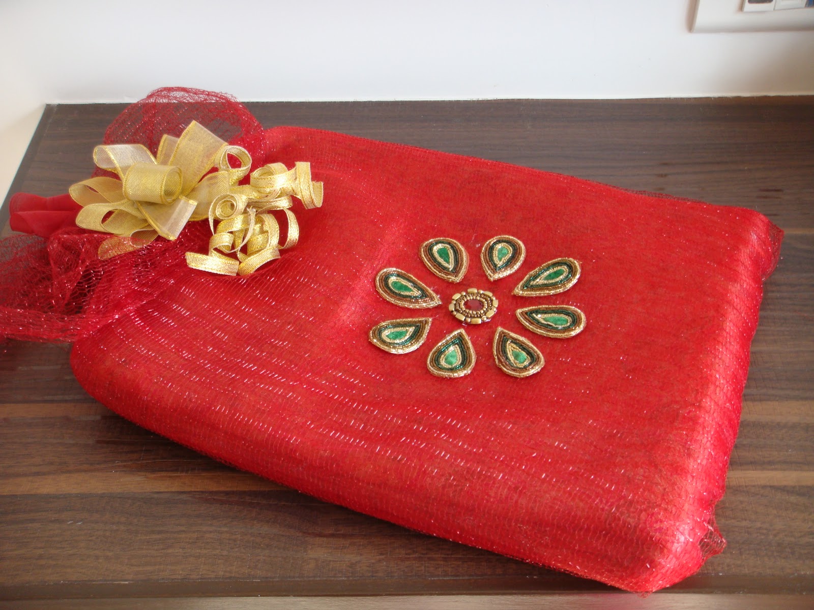 The Golden Leaf: Saree Packing