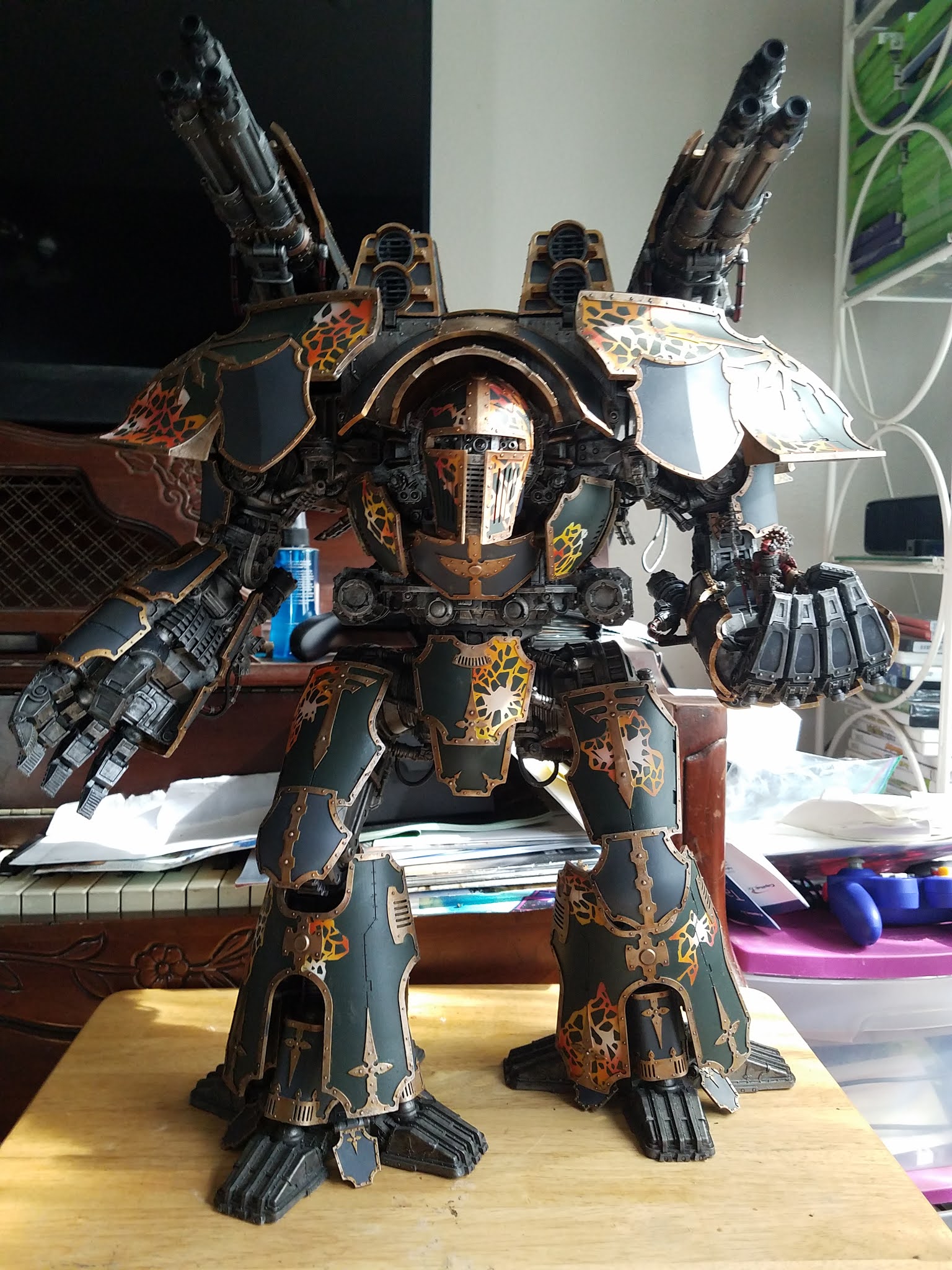 Titan Owners Club: Warlord Titan No.720 - Ira De Aetnae, Legio Ignis