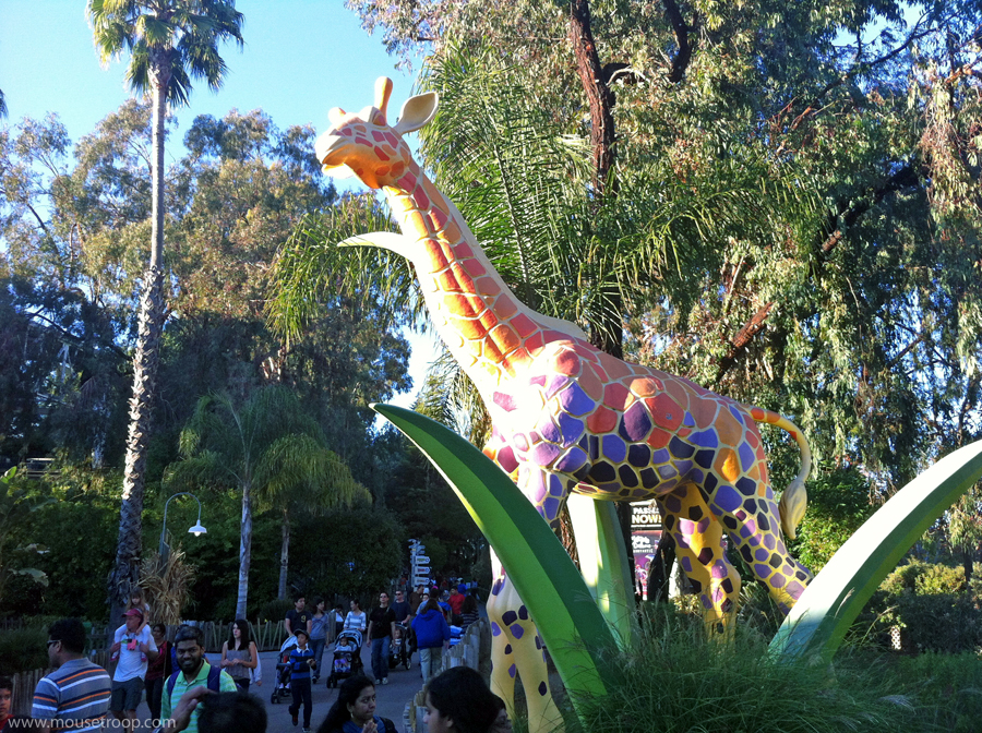 Mouse Troop: Six Flags from a Disney Fan's Perspective