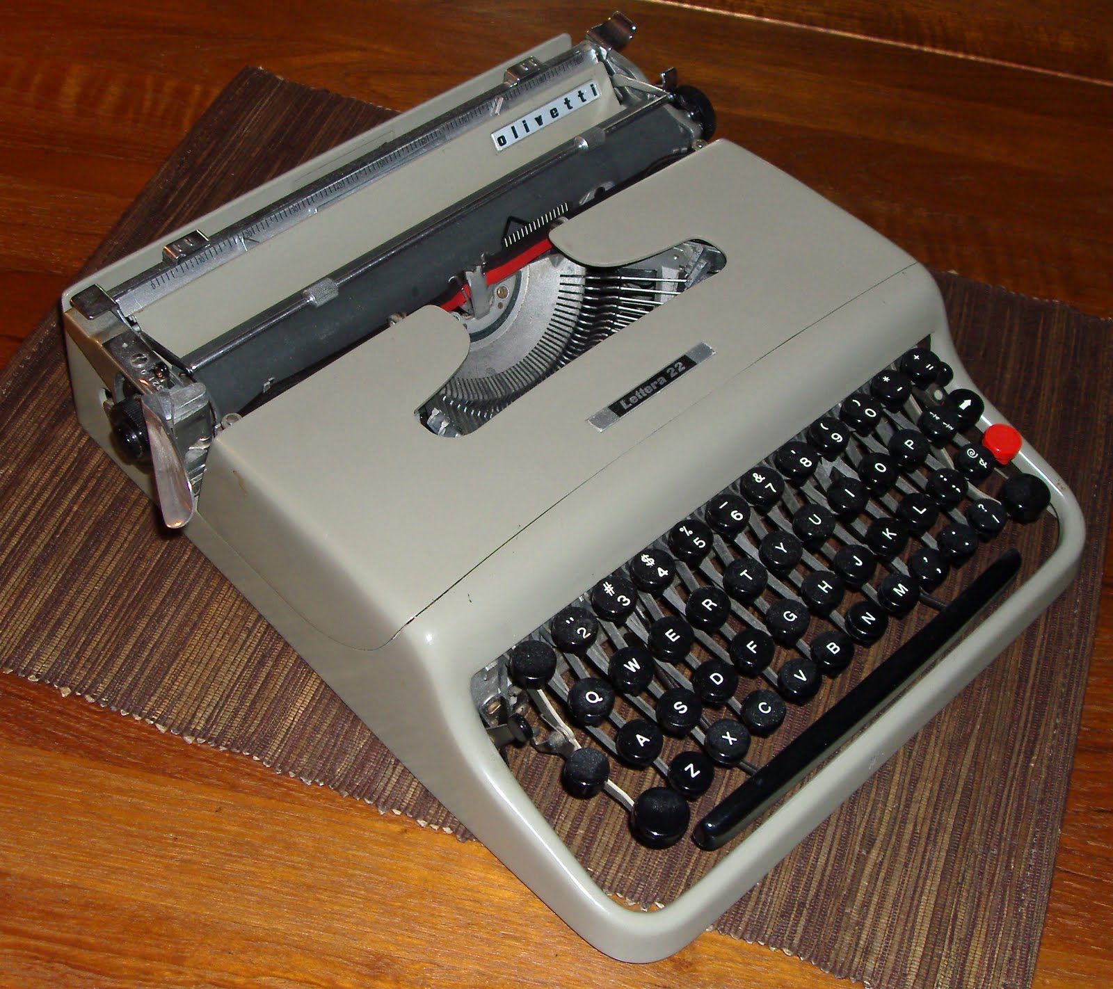 Back Space Typewriters
