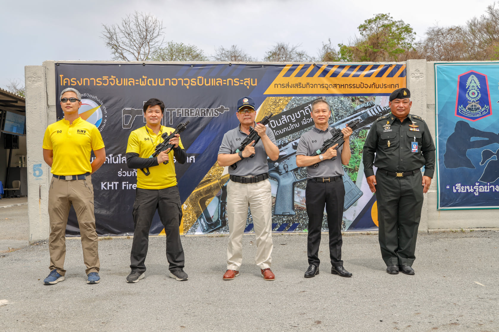 AAG_th บันทึกประจำวัน: DTI ไทยทดสอบสมรรถนะการใช้งานทางทหารของปืนเล็กกล DTI7