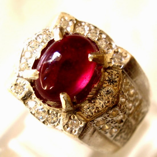 Batu Obsidian - Kristal Yang Terbentuk Dari Lahar Beku | Koleksi Batu ...