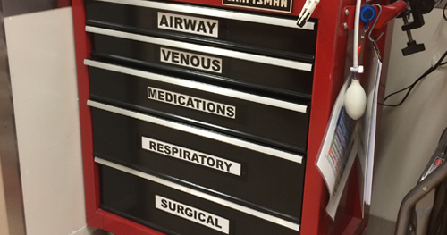 CRASH CART, AN EFFICIENT WAY TO EMERGENCY HEALTH SERVICES