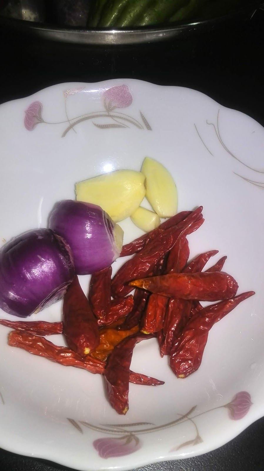 namakucella: MASAK LEMAK CILI API PERIA DENGAN SARDIN