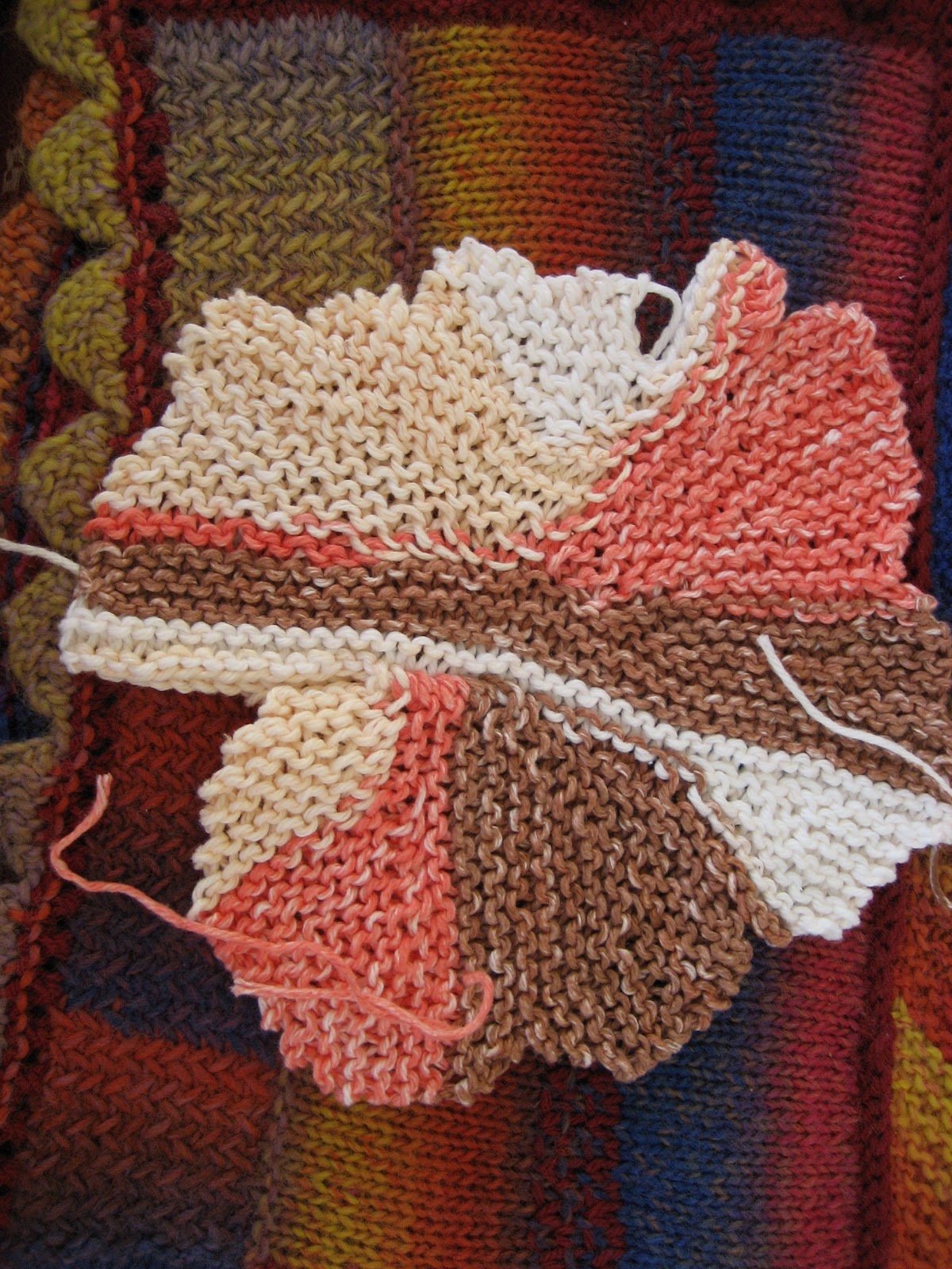 Red Hat Knitter: March 2012