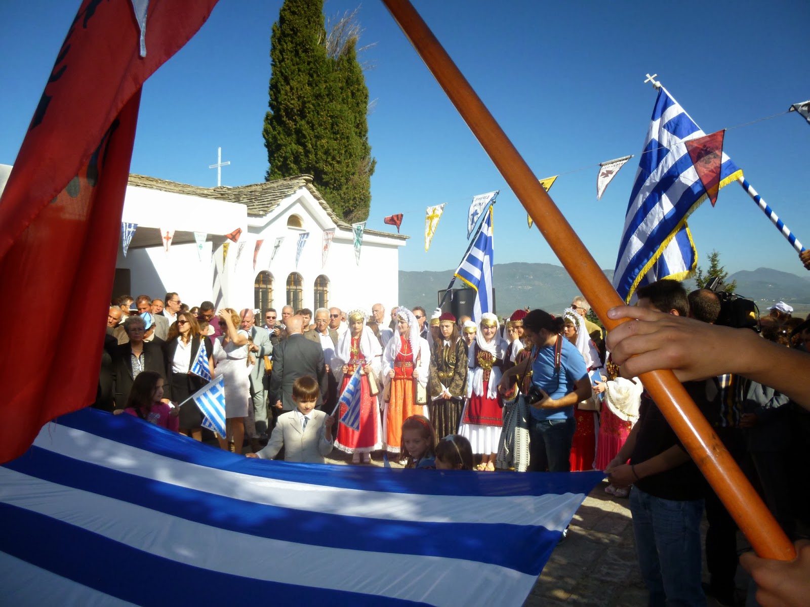 Αιώνια Ελληνική Πίστη: ΕΝΑ ΕΥΛΑΒΙΚΟ ΠΡΟΣΚΥΝΗΜΑ ΣΤΟΥΣ ΤΟΠΟΥΣ ΠΟΥ ...