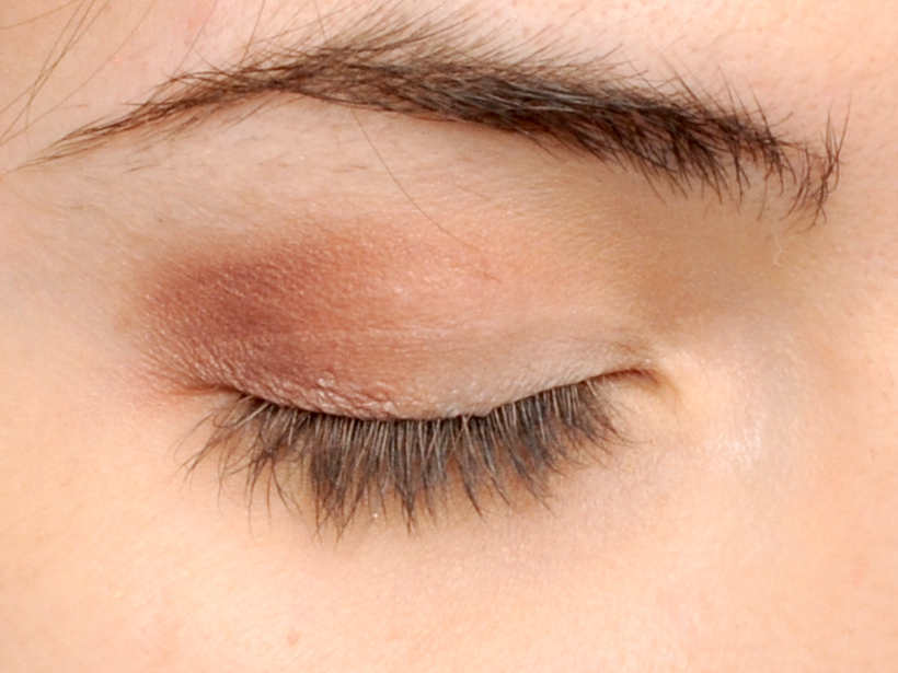 Bisous Darling: Subtle Matte Eyes : Tutorial