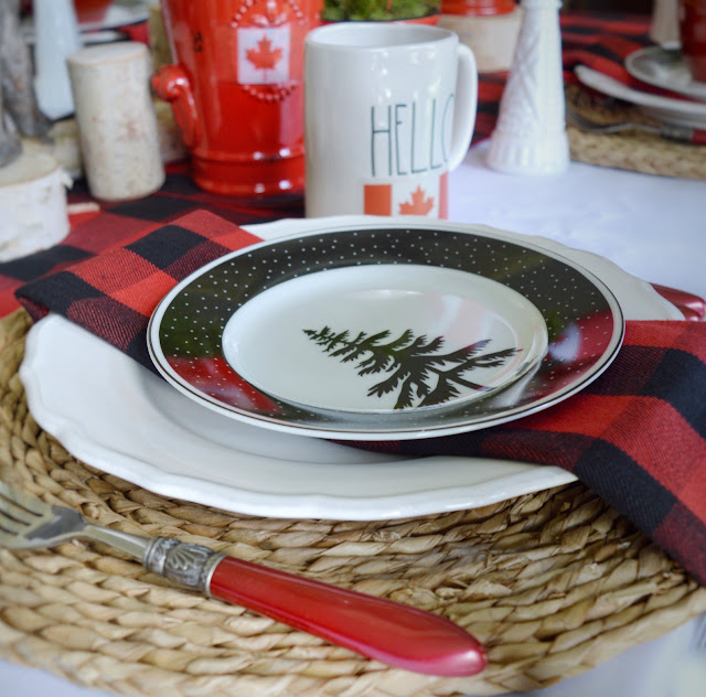 Dining Delight: Woodland Themed Canada Day Tablescape