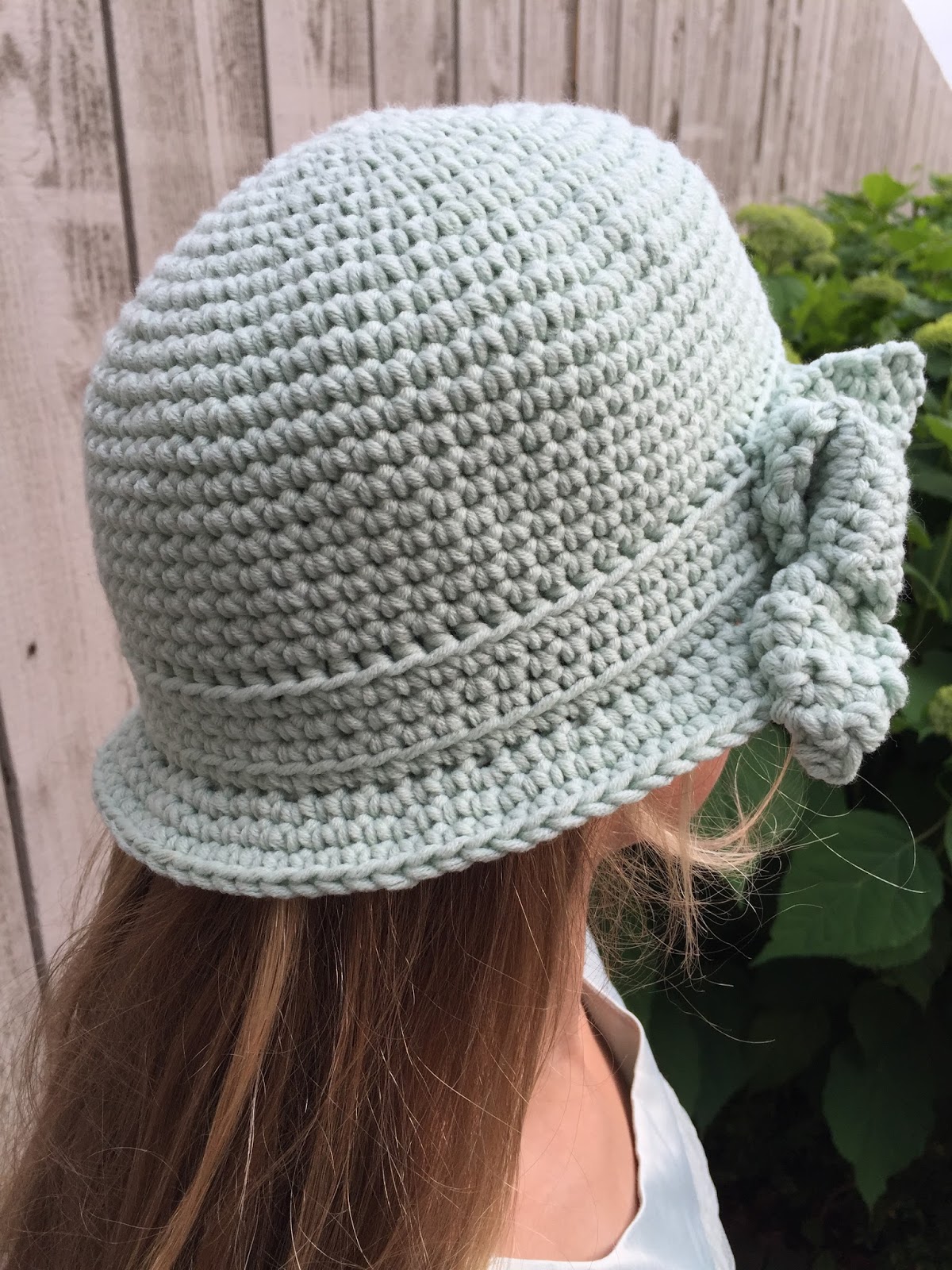 Pin di Cherie Rainwater su breien | Fai da te uncinetto, Cappelli all ...