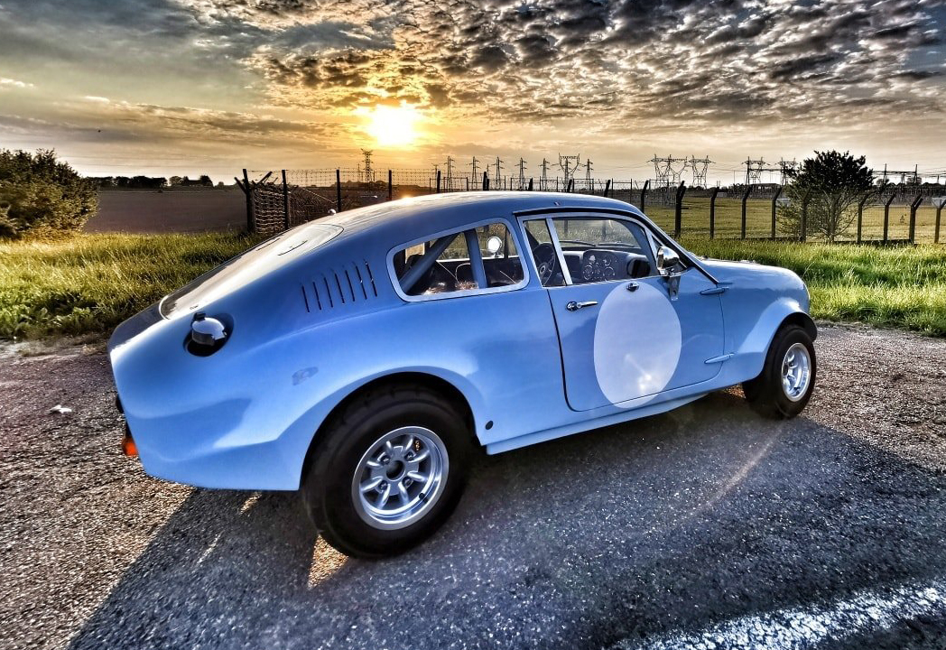 Maximum Mini: Mk3 Mini Marcos for sale in France