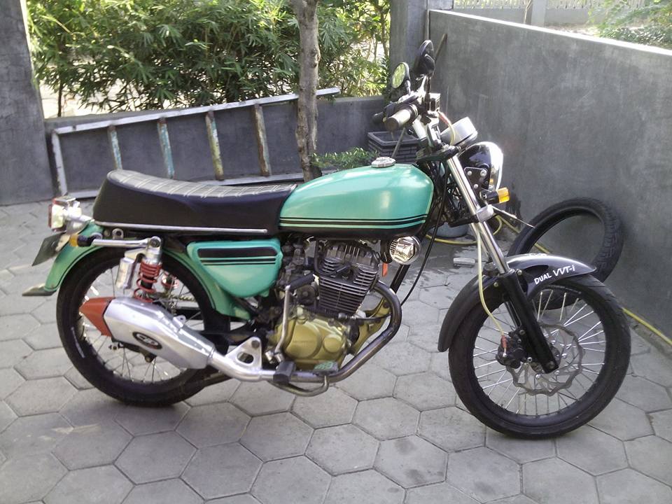 Foto Modifikasi Honda MP Body CB Keren