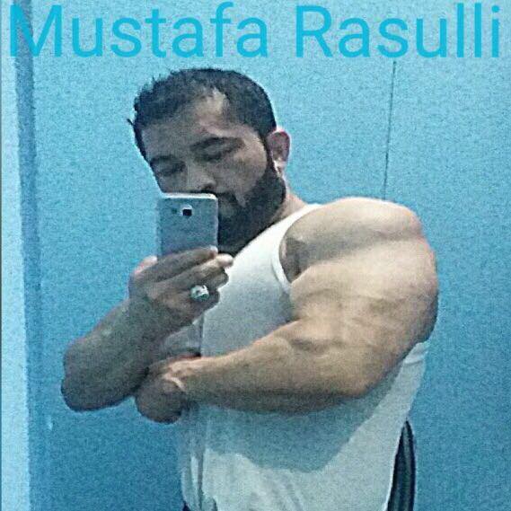 world bodybuilders pictures: afghan bodybuilder mustafa rasuli lived in ...